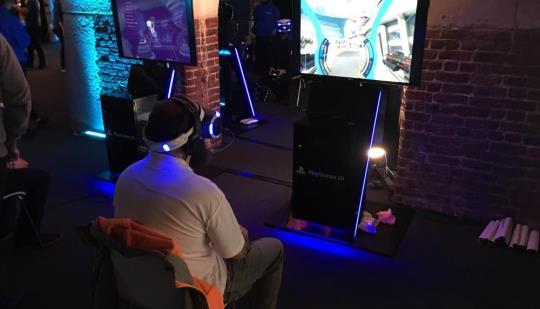 The VR Lounge | PSVR Hands-on with RIGS | N4G