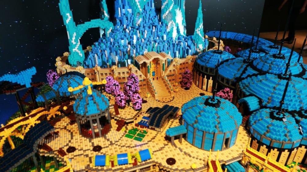 Final Fantasy XIV Massive Crystarium City Made With LEGO Will Make You ...