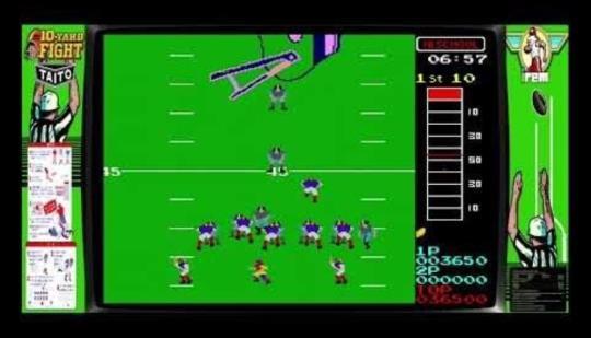 10-Yard Fight Retro Arcade vs 10-Yard Fight NES | N4G