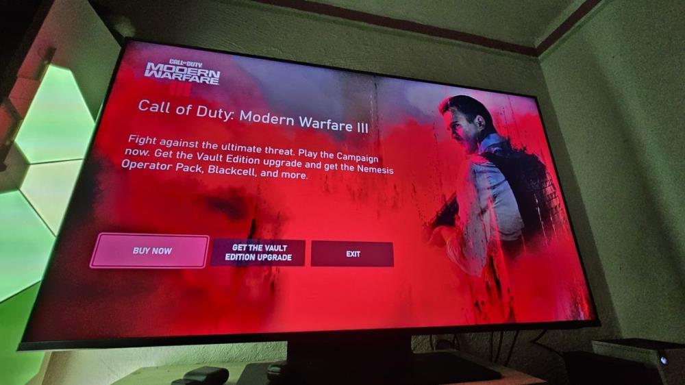 I do not want these massive, 90s-era Xbox Call of Duty: Modern Warfare ...